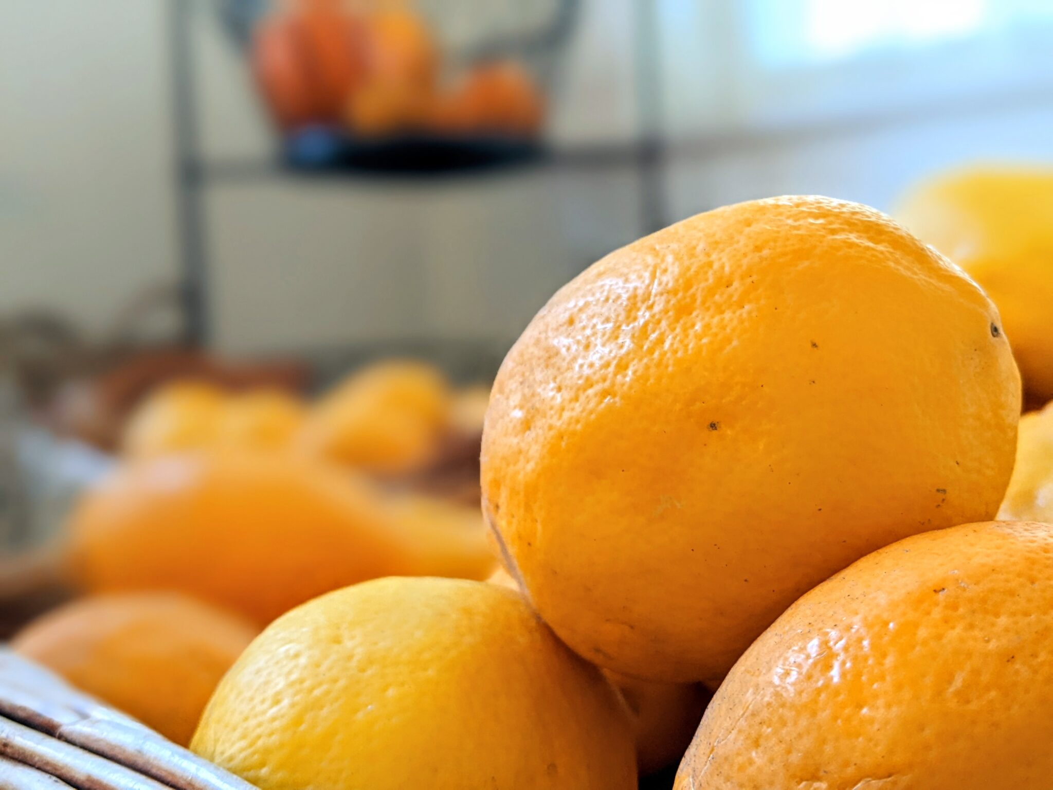 5 Ways To Freeze Lemons - Embracing The Home