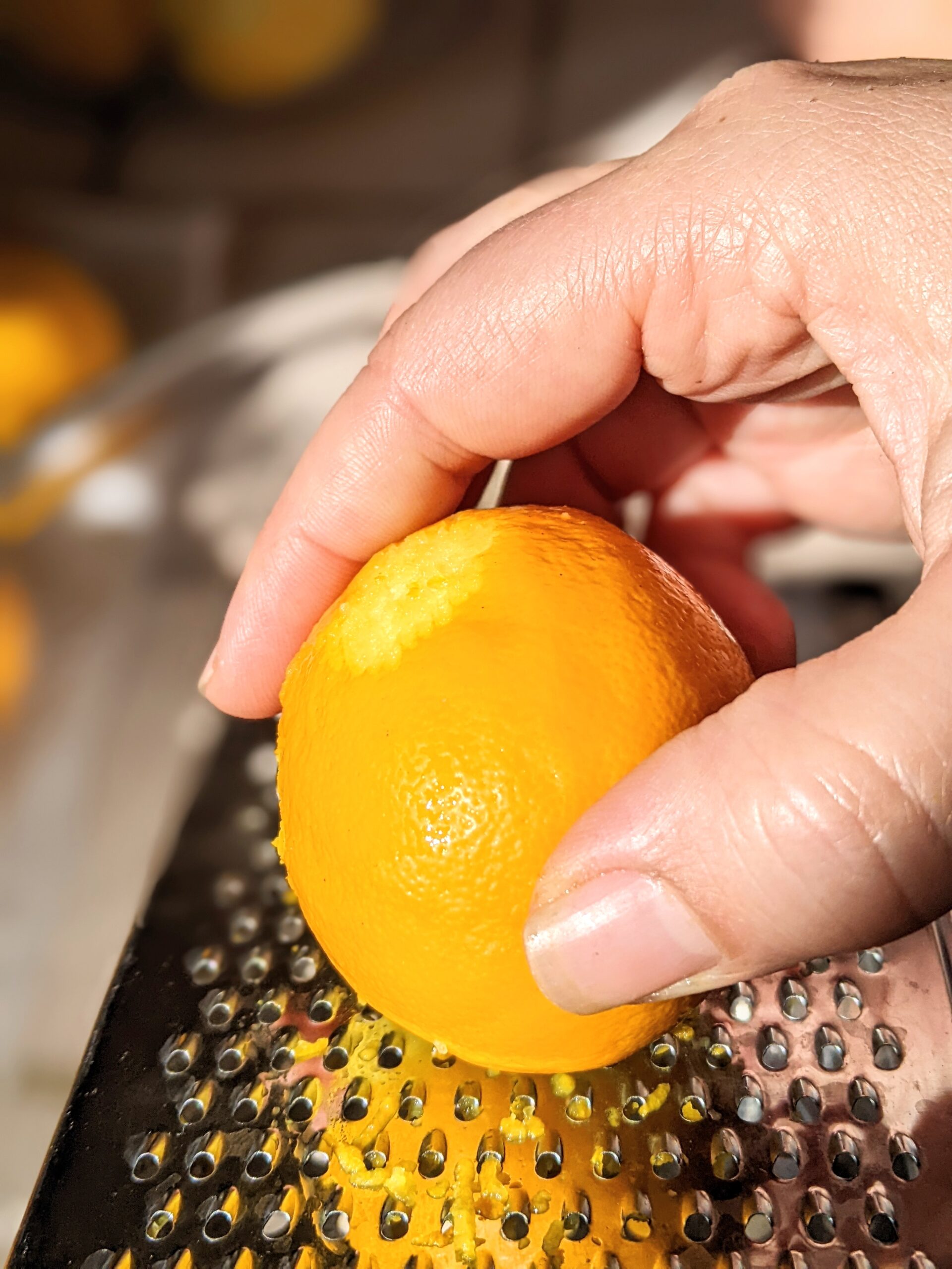 5 Ways To Freeze Lemons - Embracing The Home
