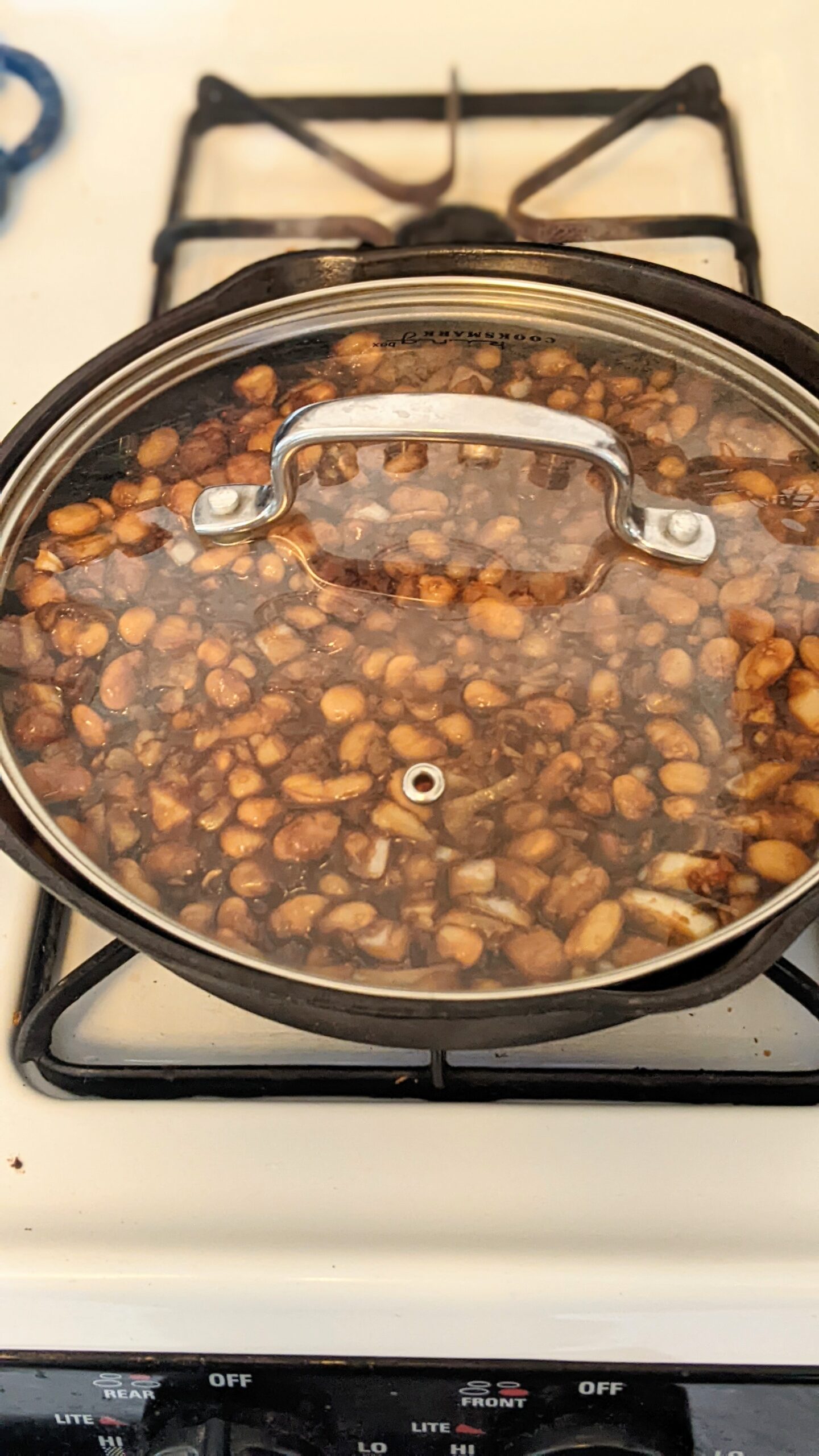 How to Make Vegan Baked Beans in Cast Iron - Embracing The Home