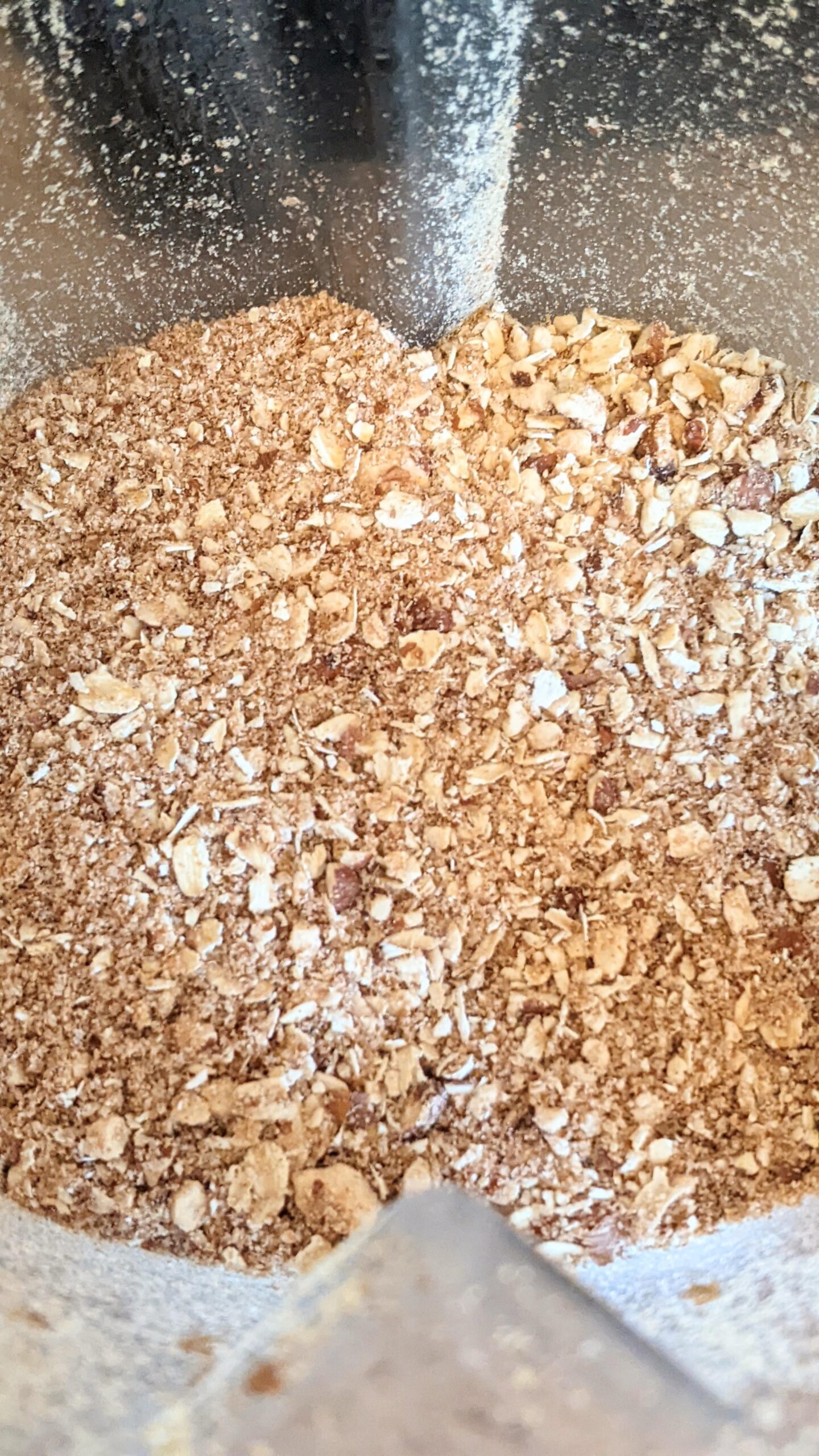 Granola Recipe Easy And Crunchy - Embracing The Home