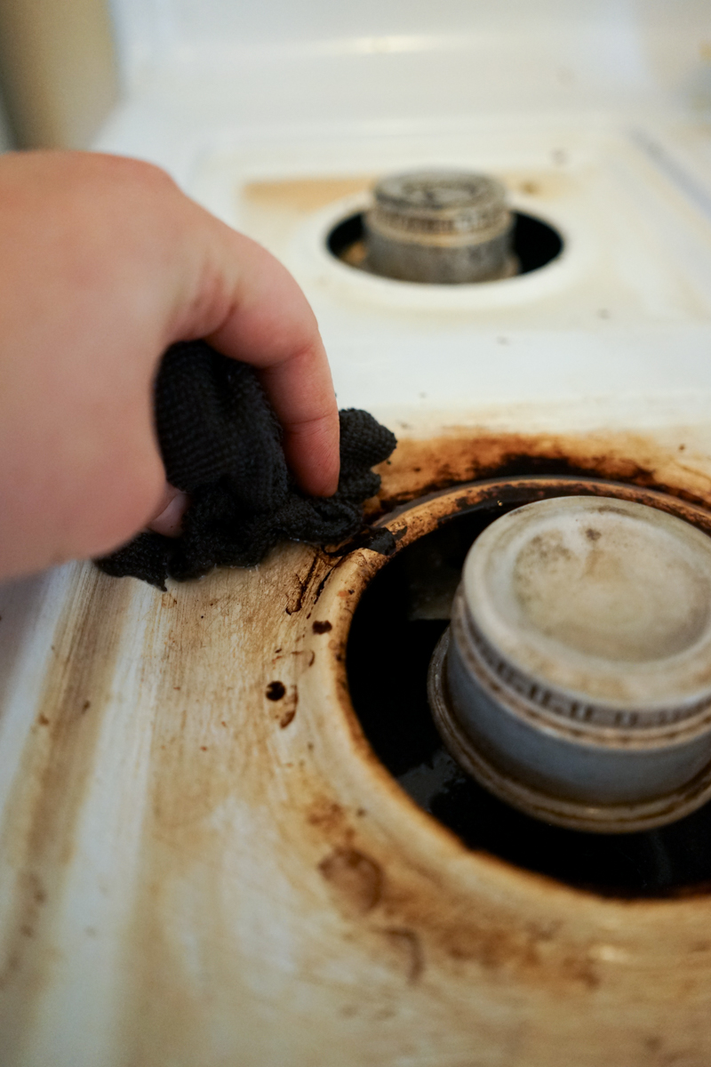 Deep Cleaning Gas Stove - Embracing The Home